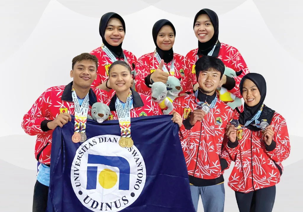 IKUTI POMNAS XVII DI PADANG, 10 MEDALI DISUMBANGKAN OLEH ATLET UDINUS ...