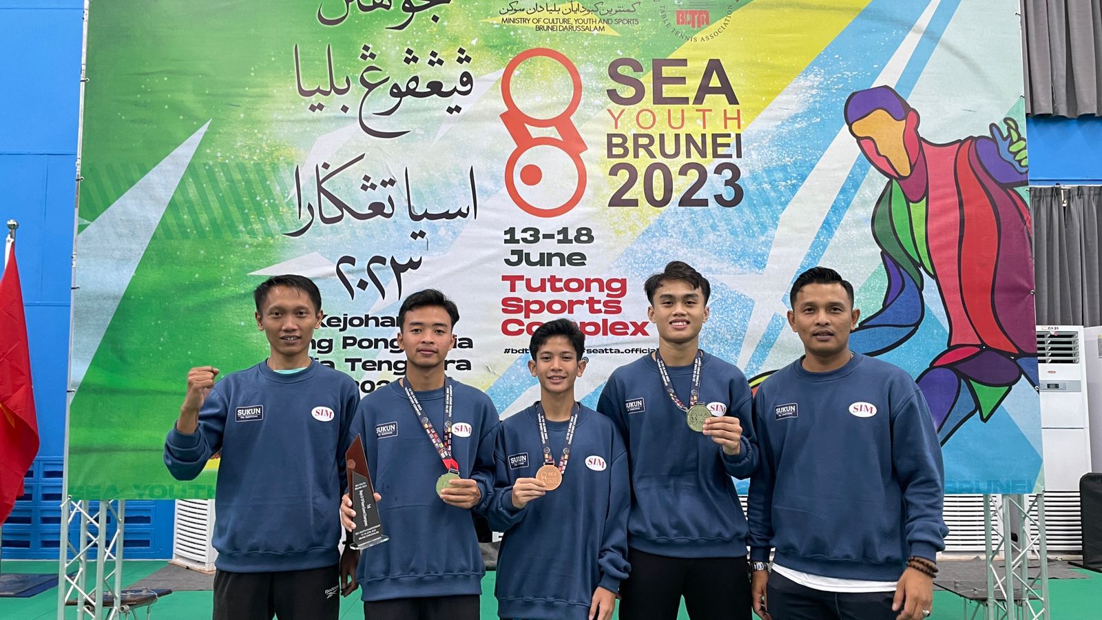 KIBARKAN MERAH PUTIH DI SEA YOUTH 2023, TIGA MAHASISWA UDINUS RAIH 4 MEDALI, SALAH SATUNYA EMAS!
