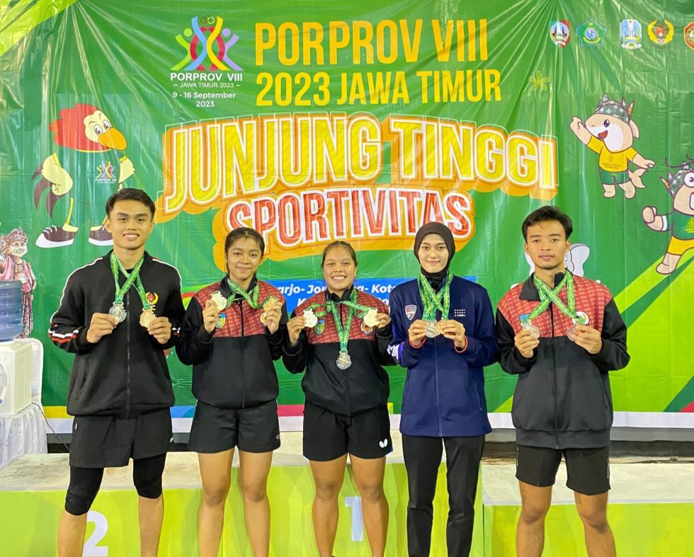 CABOR TENIS MEJA UDINUS RAIH BELASAN MEDALI DI KEJUARAAN PORPROV VIII 2023 JATIM