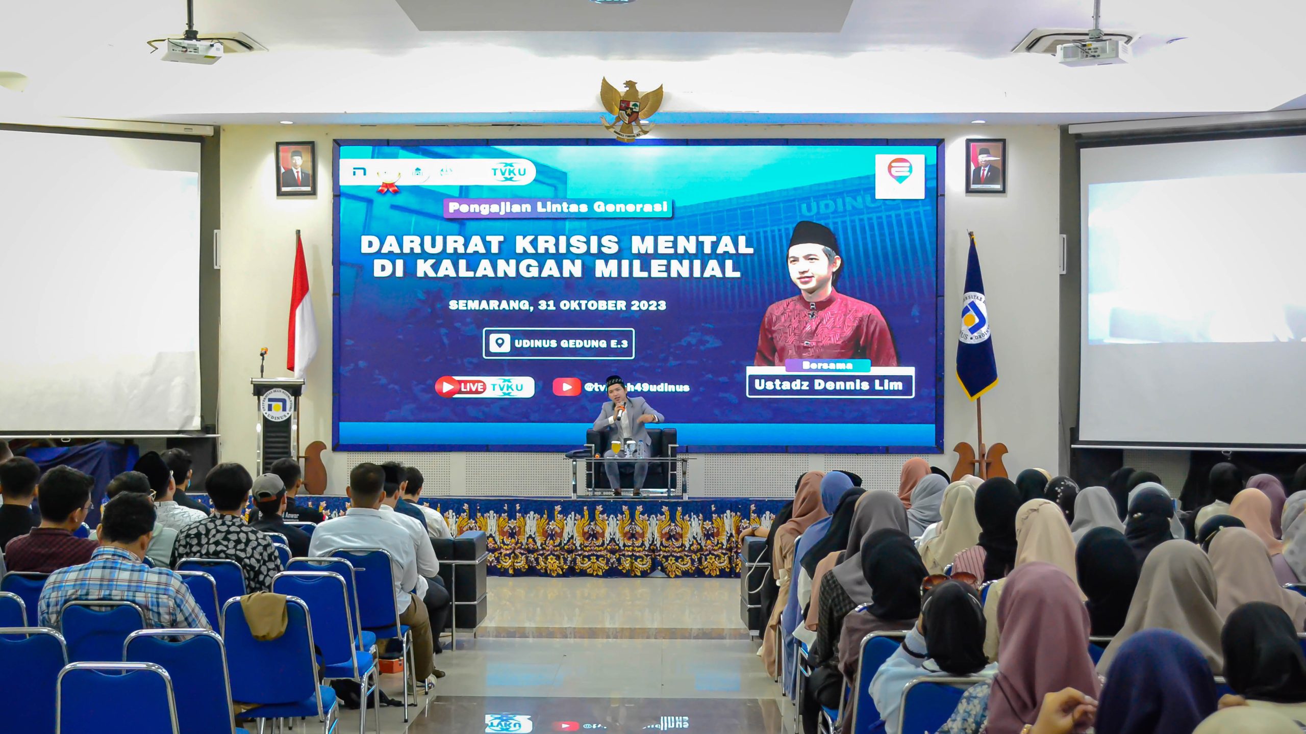 UDINUS HADIRKAN USTADZ DENNIS LIM, BERIKAN NASIHAT KEPADA MAHASISWA