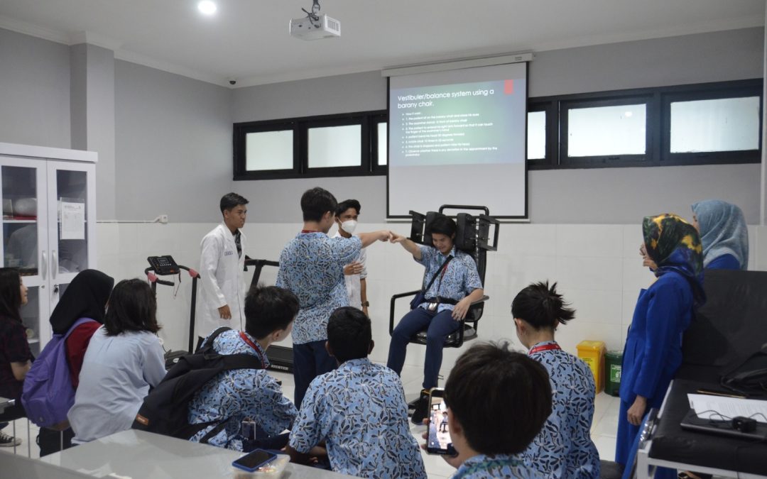 kunjungan SIS Semarang di FK Udinus - Udinus - Universitas Dian Nuswantoro