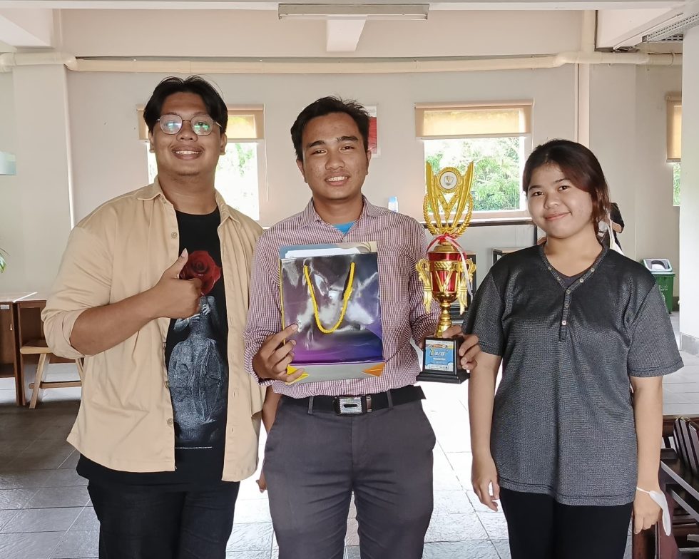 Calvin Mahasiswa TI Udinus Raih Juara pada Ajang Desain UI/UX..