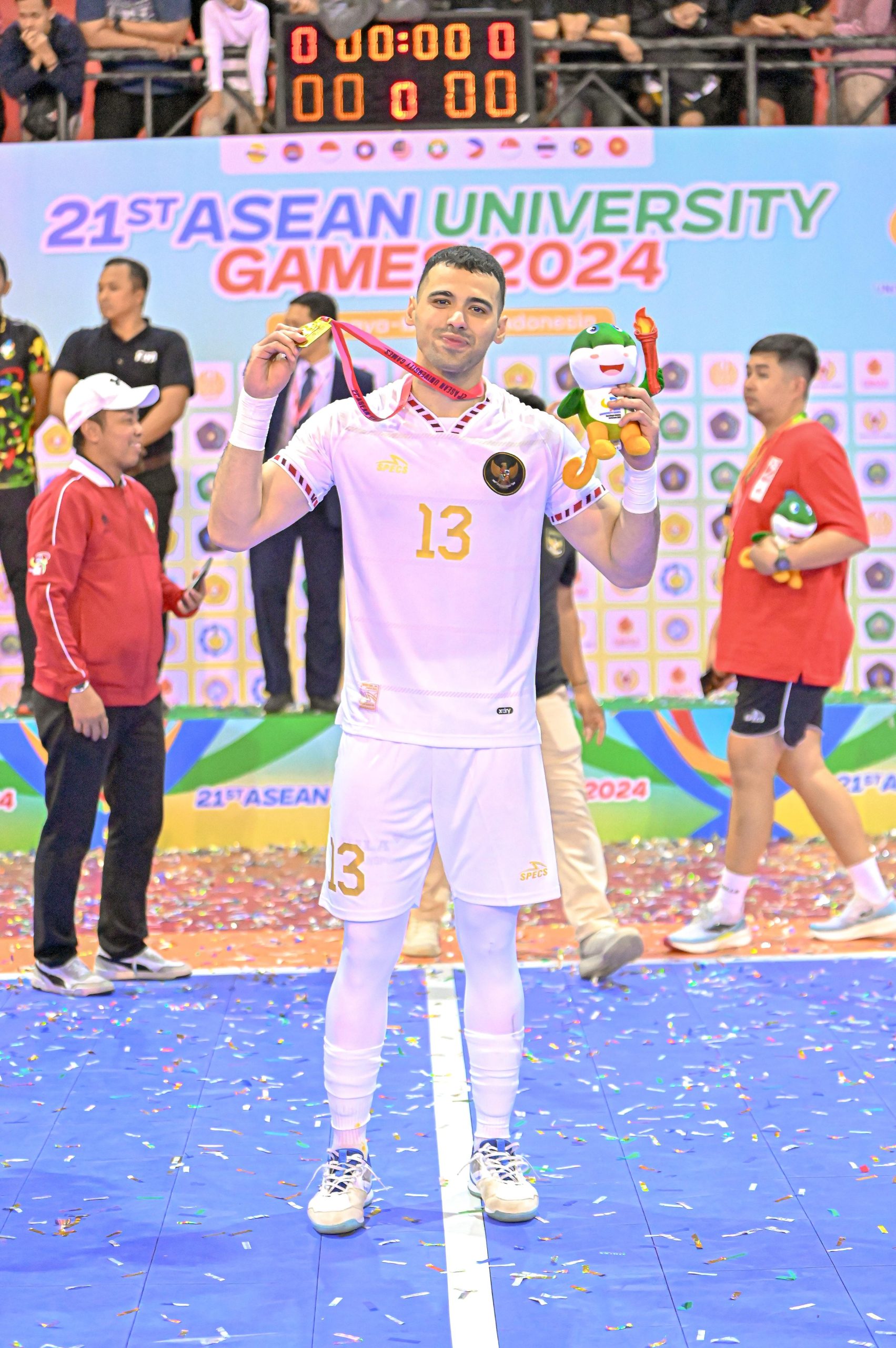 Atlet Futsal Udinus, Bawa Indonesia Raih Emas di ASEAN University Games 2024 - Udinus ...