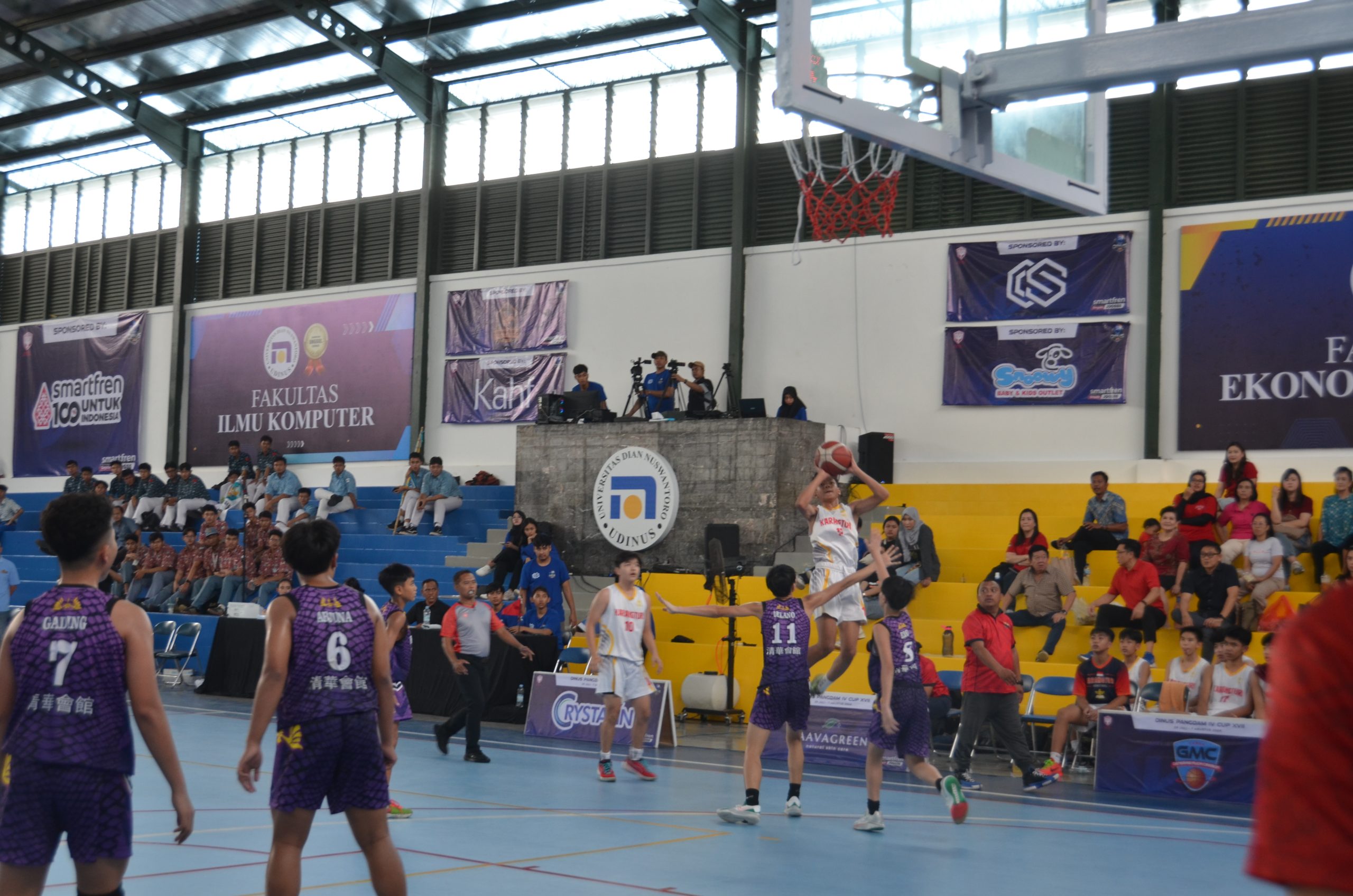 Dinus Pangdam IV Cup XVII Cari Bibit Berbakat Cabor Bola Basket