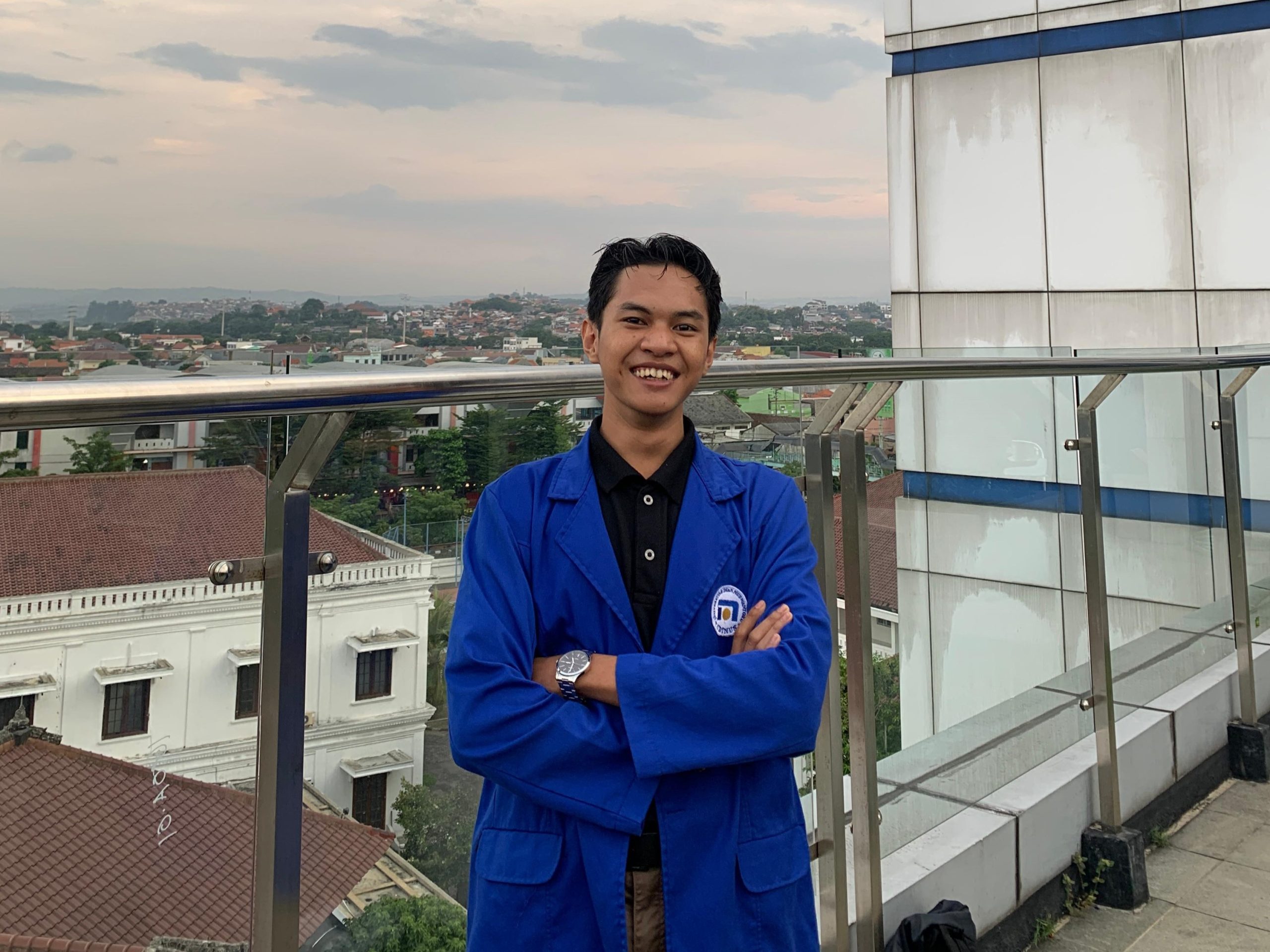 Penerima Beasiswa Punya Kesempatan yang Sama Berprestasi