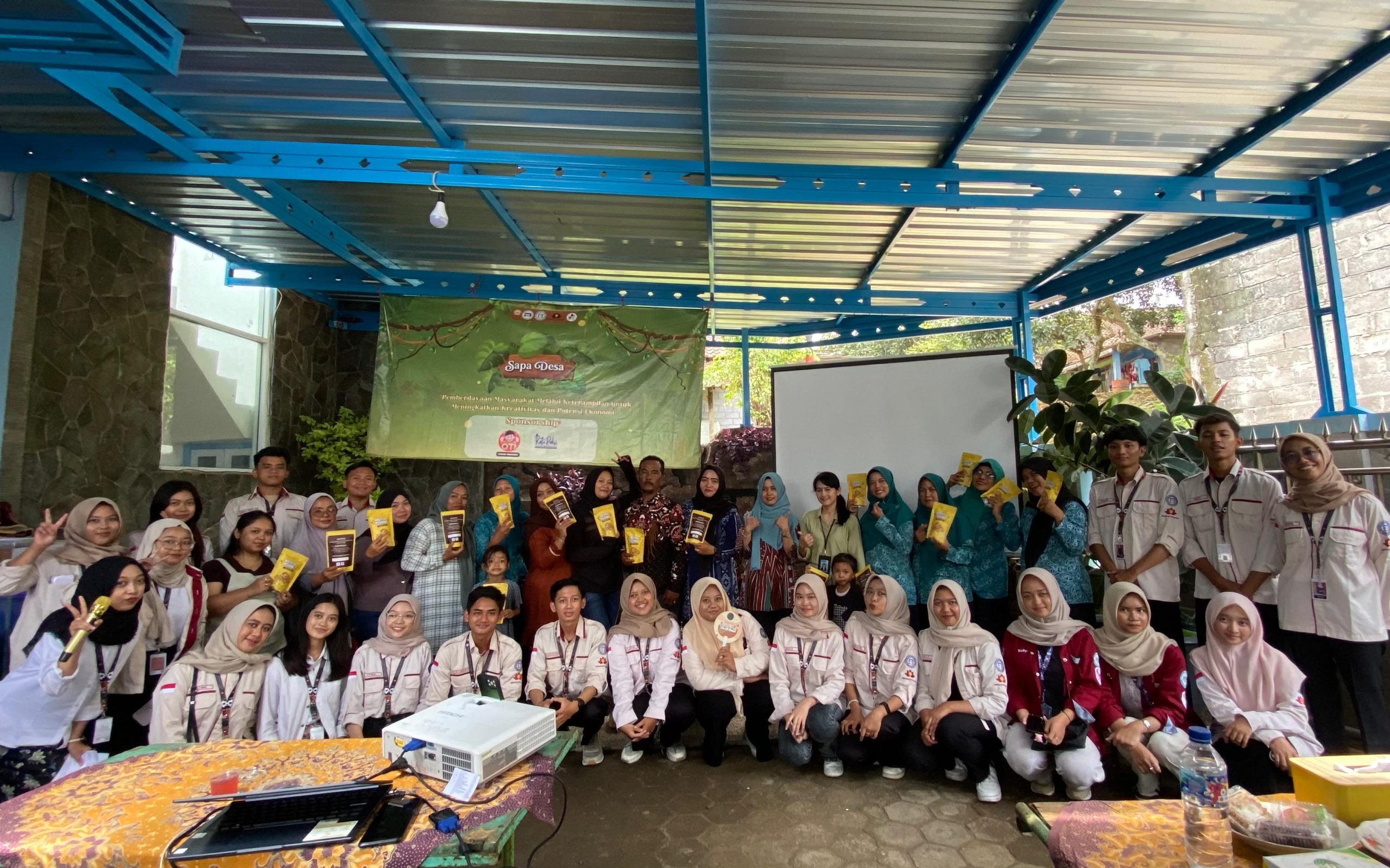 BEM FEB Udinus Dorong Masyarakat Tumbuhkan Jiwa Wirausaha