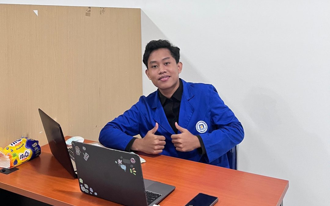 Mahasiswa RMIK Udinus Yefta Kembangkan Ide Aplikasi Permudah Pelayanan ...