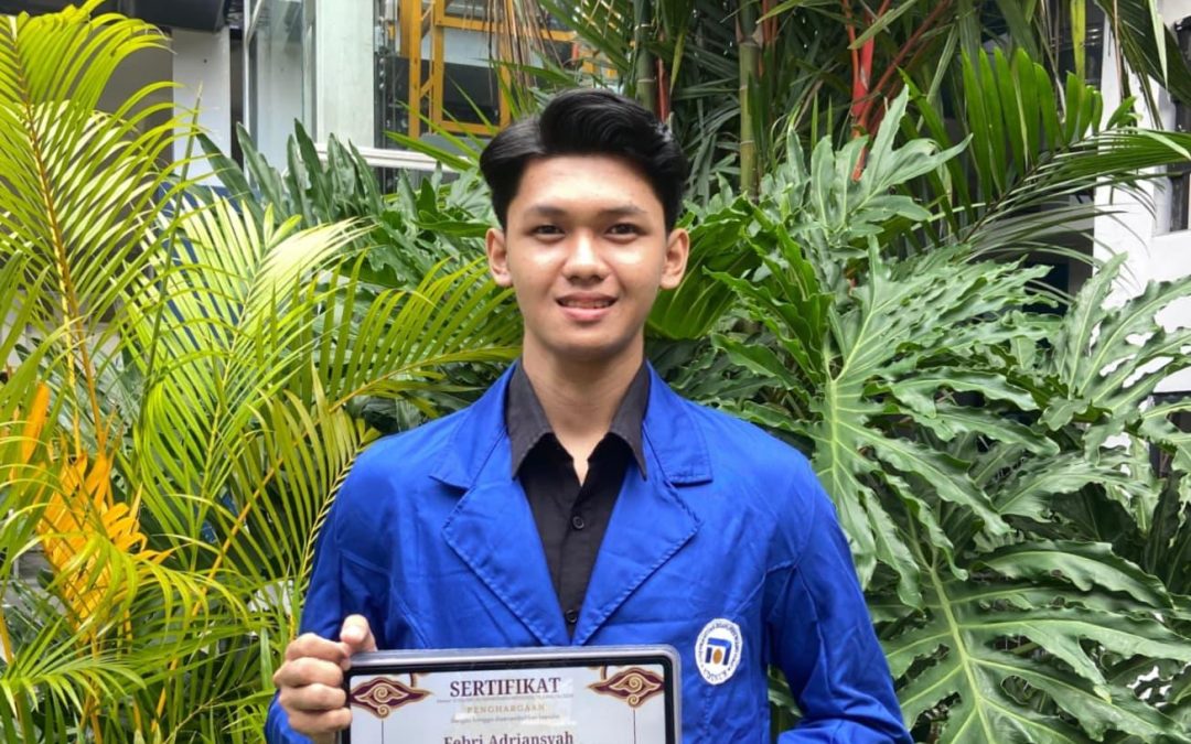 Febri, Mahasiswa FK Udinus Raih Juara di Lomba Gambar Manual Preparat ...